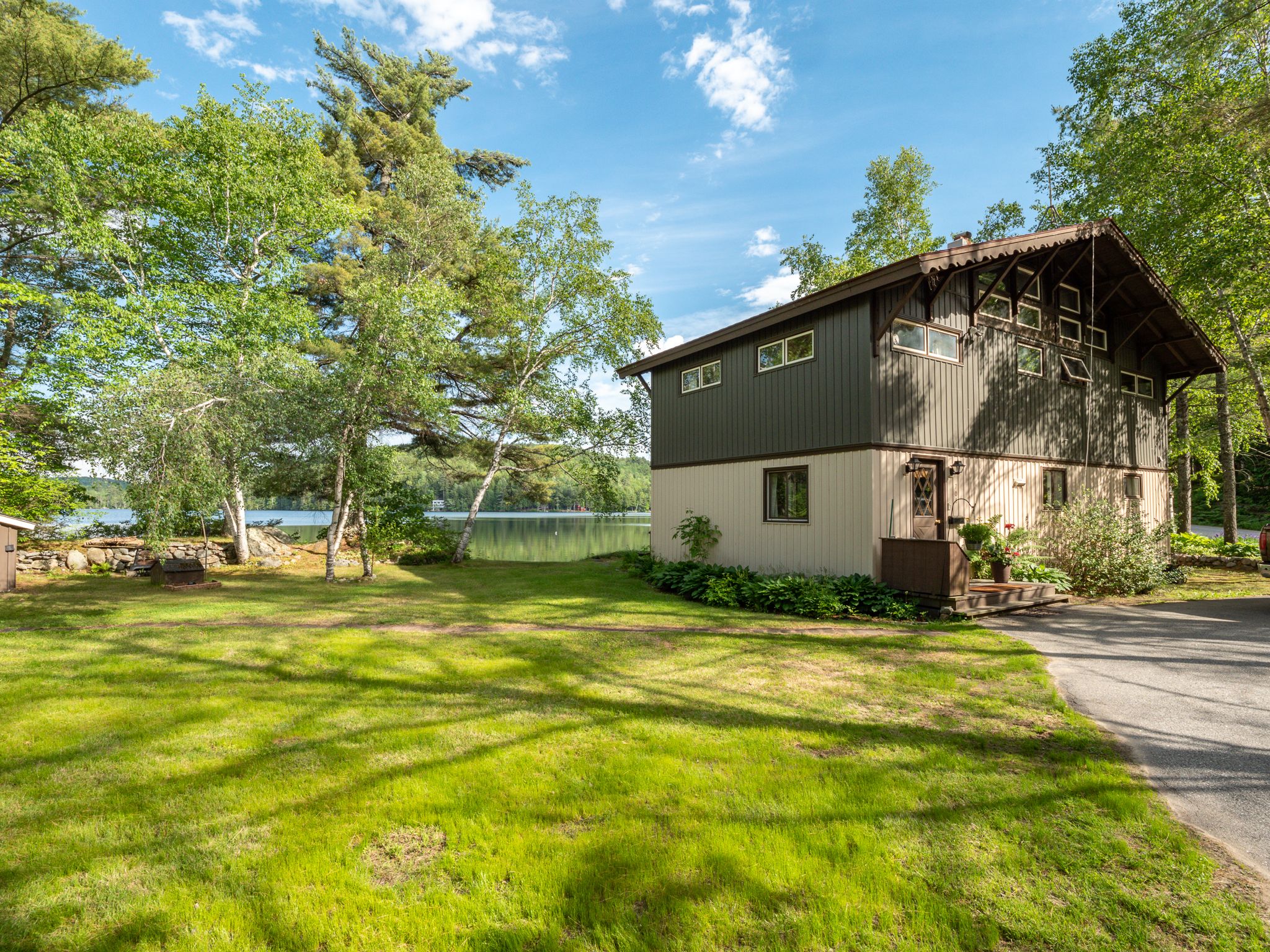 Year Round Waterfront Living Near Sunday River