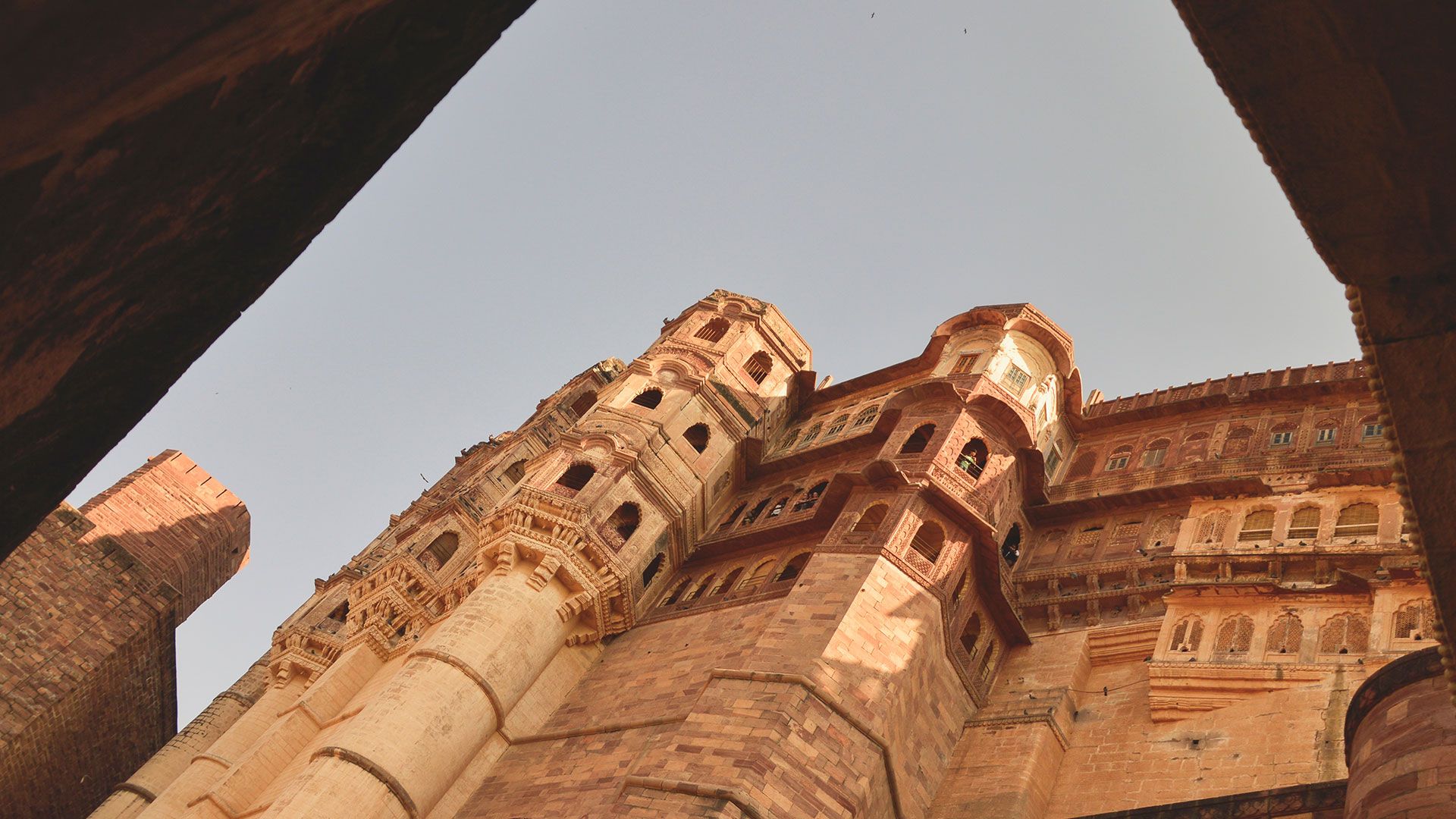 The Red Keep | A Castle Built For Kings