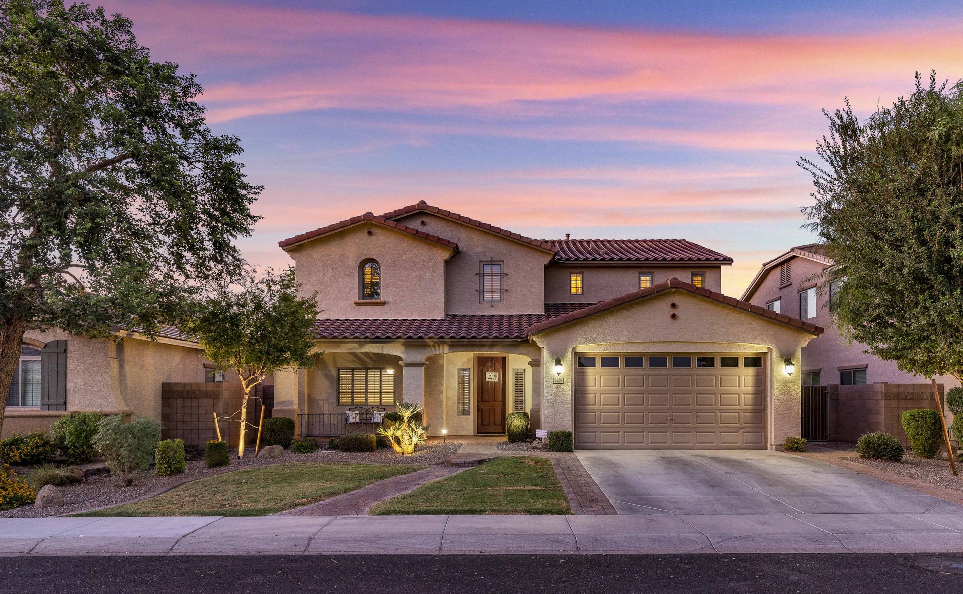 2728 E Ficus Way, GIlbert, AZ 85298 - Freeman Farms | The Amy Jones Group