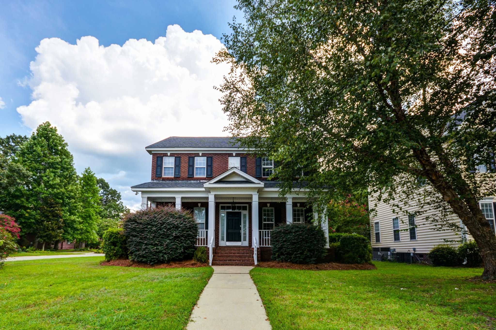 [Featured Listing] Stunning Traditional Style Home