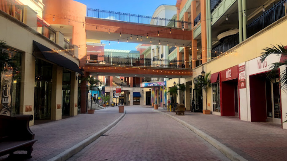 Top 5 Shopping Spots in South Miami