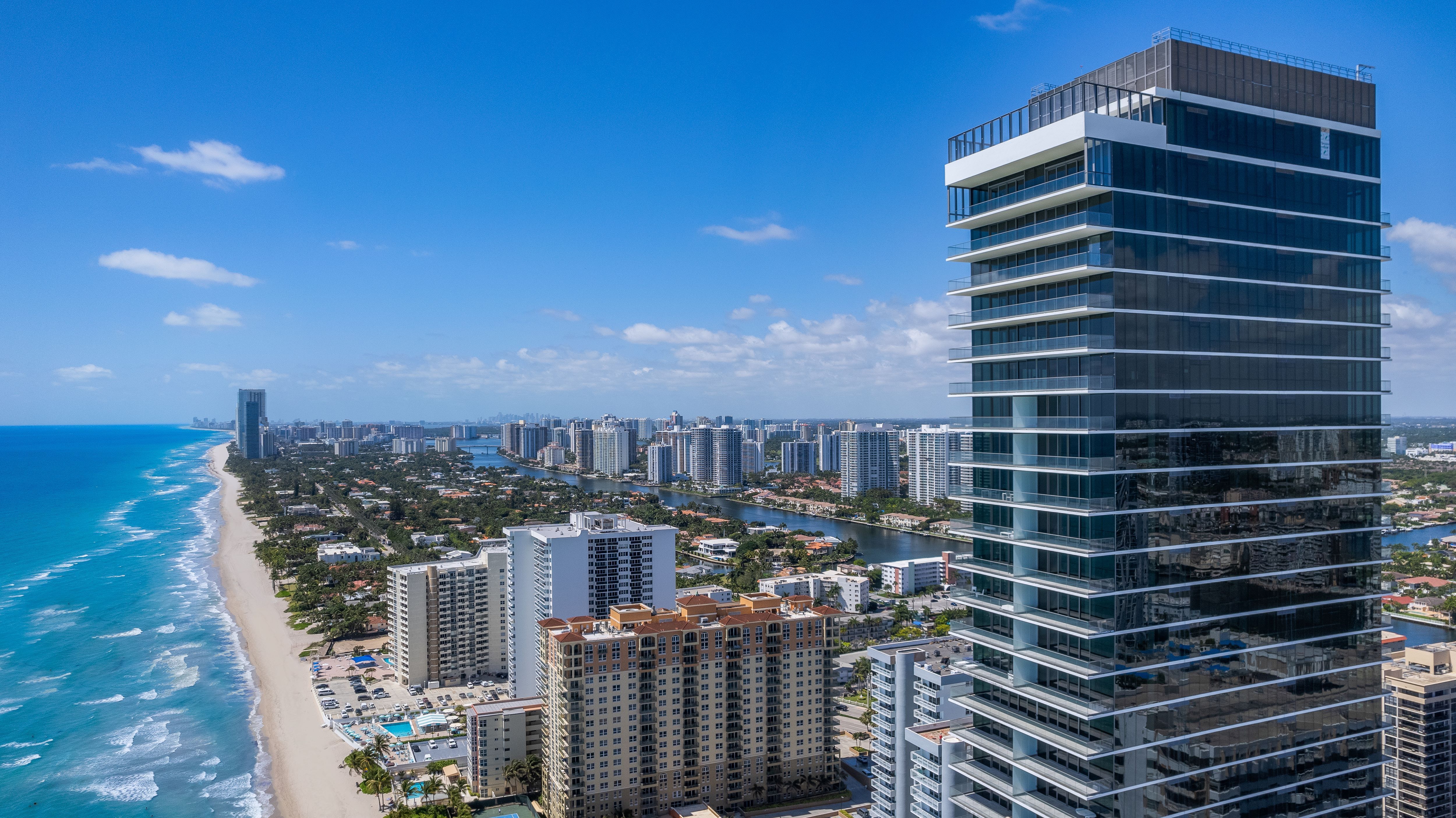 2000 Ocean | Condos for Sale, Prices & Floor Plans