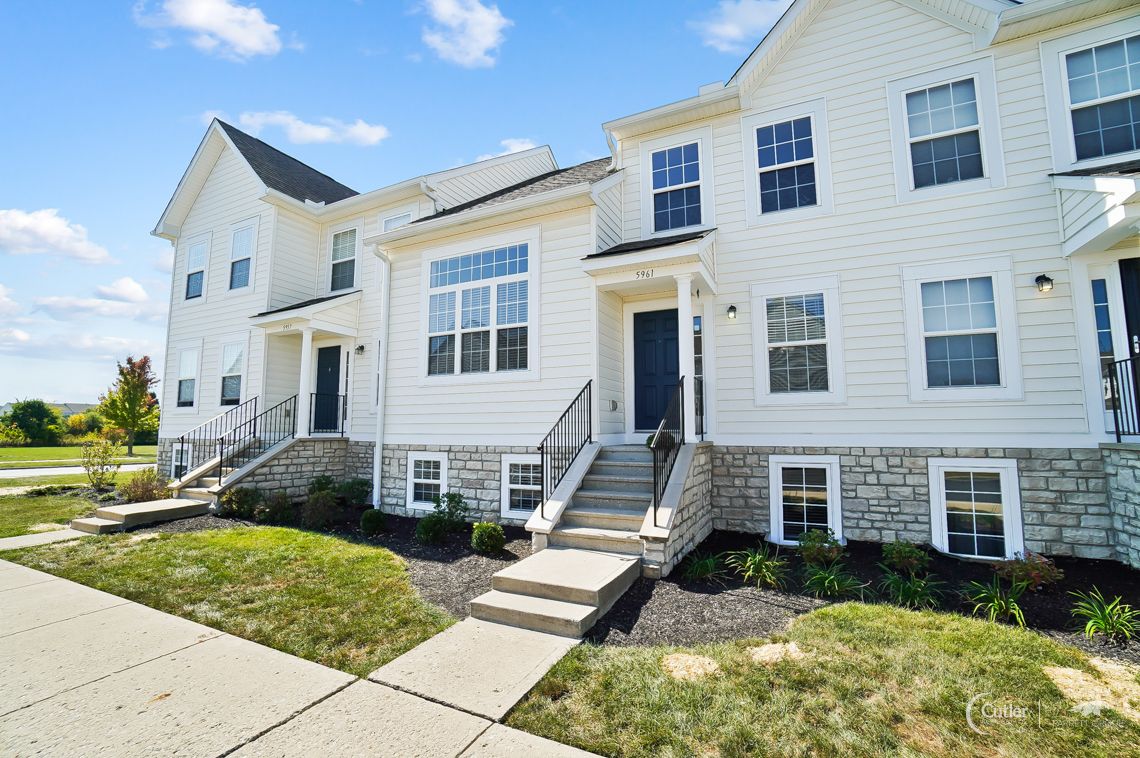 New Albany Ohio condo for sale - New Albany Park