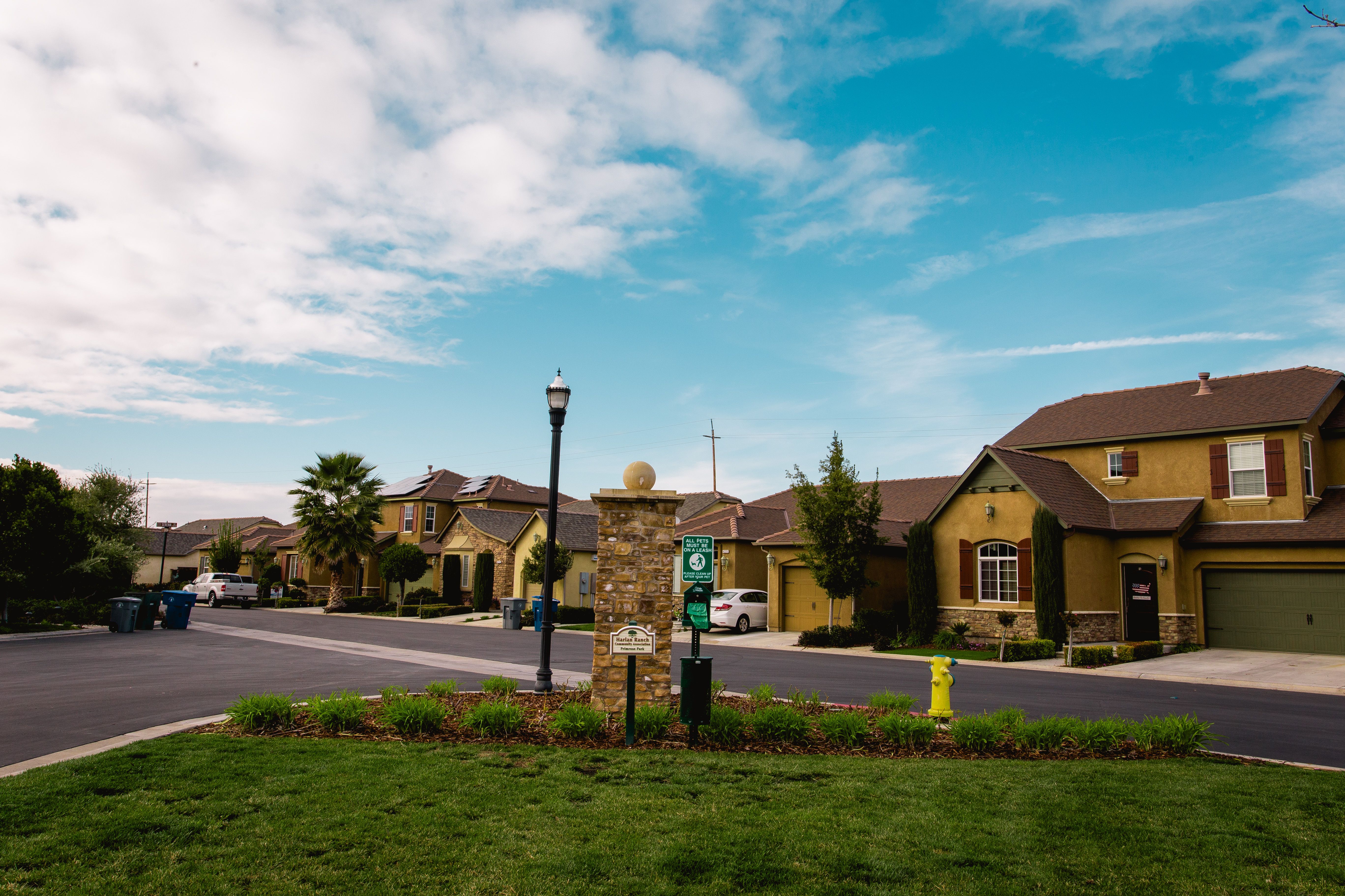 Harlan Ranch Neighborhood Guide- Homes for sale