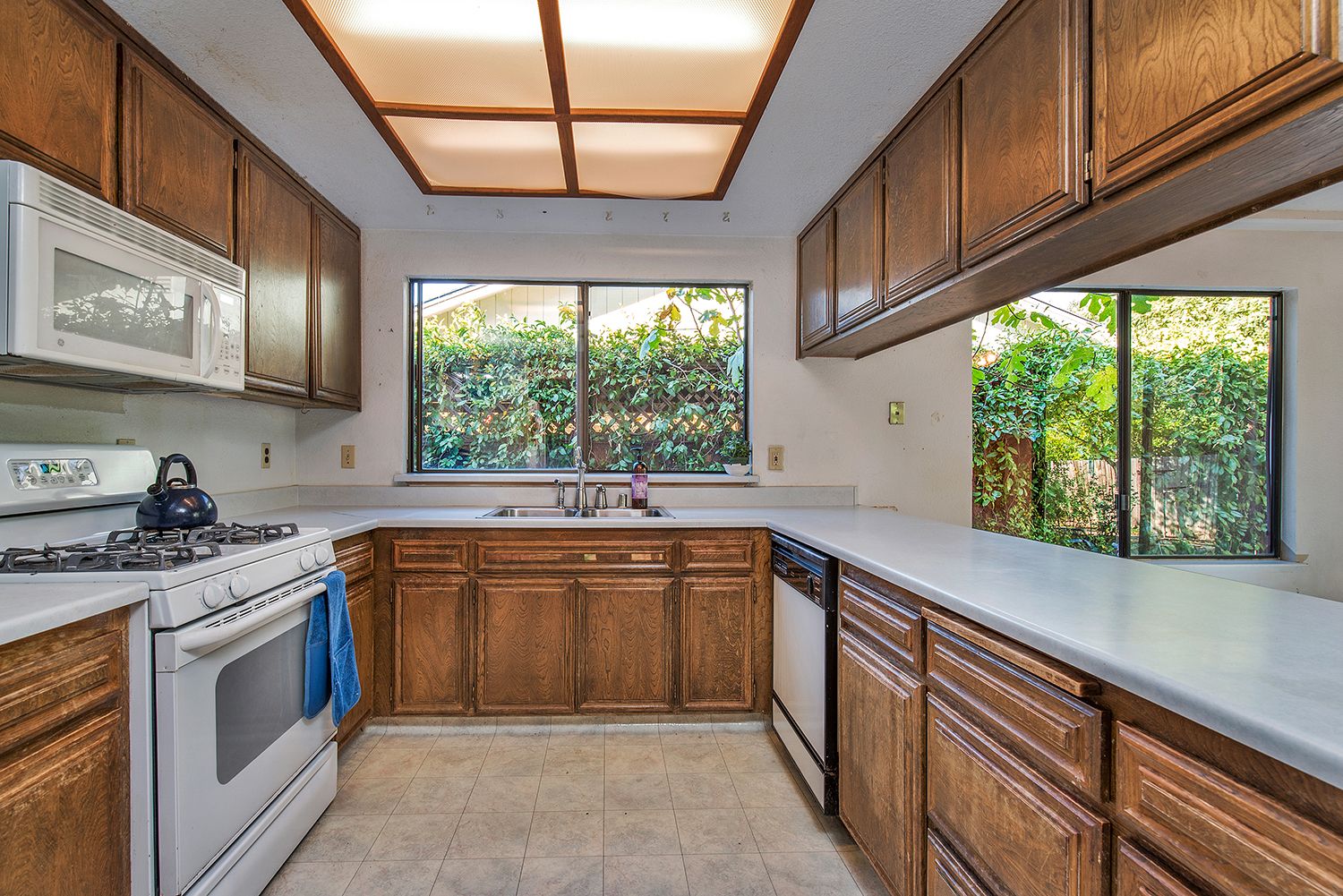 248 Albert Ct | Healdsburg, CA