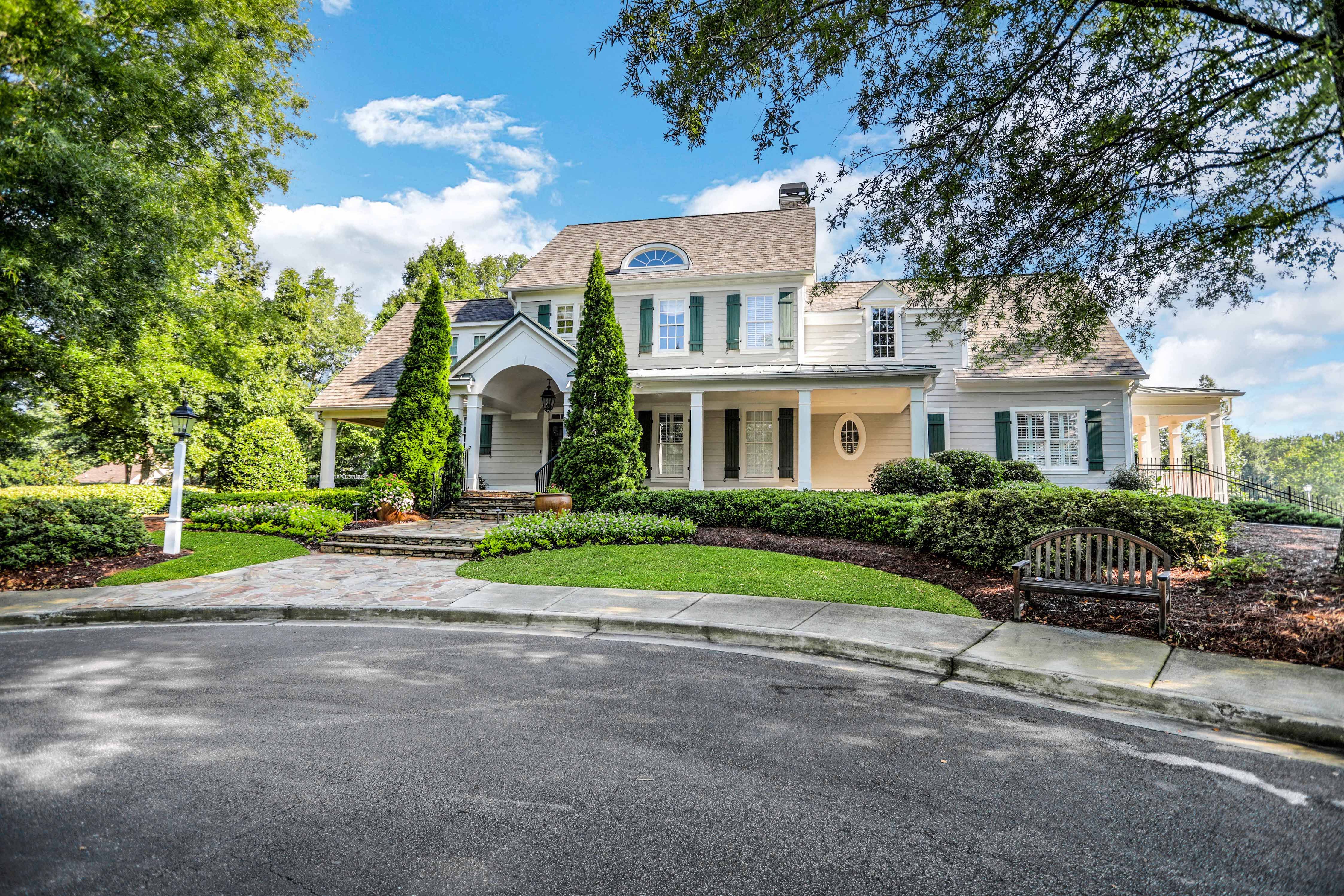 Explore Chattahoochee River Club, Georgia | Neighborhood Guide | North ...