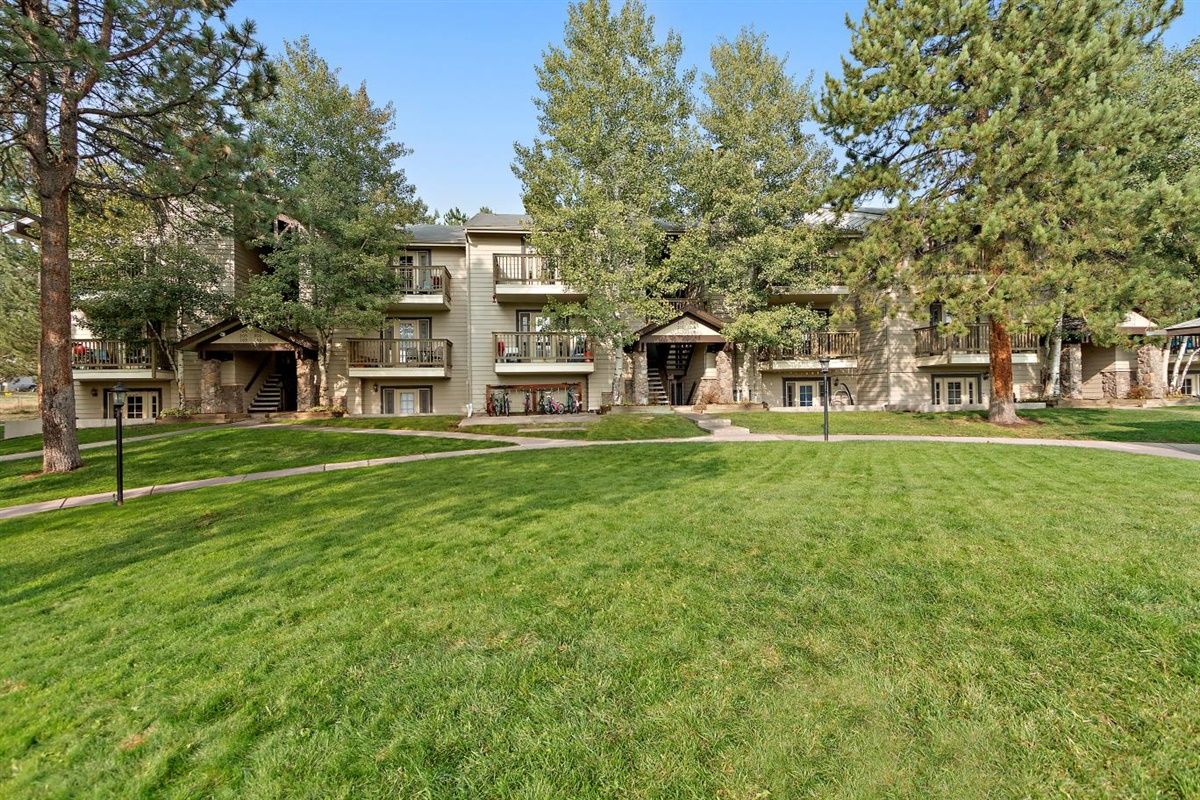 End Unit Condo Features a Stylish & Total Remodel