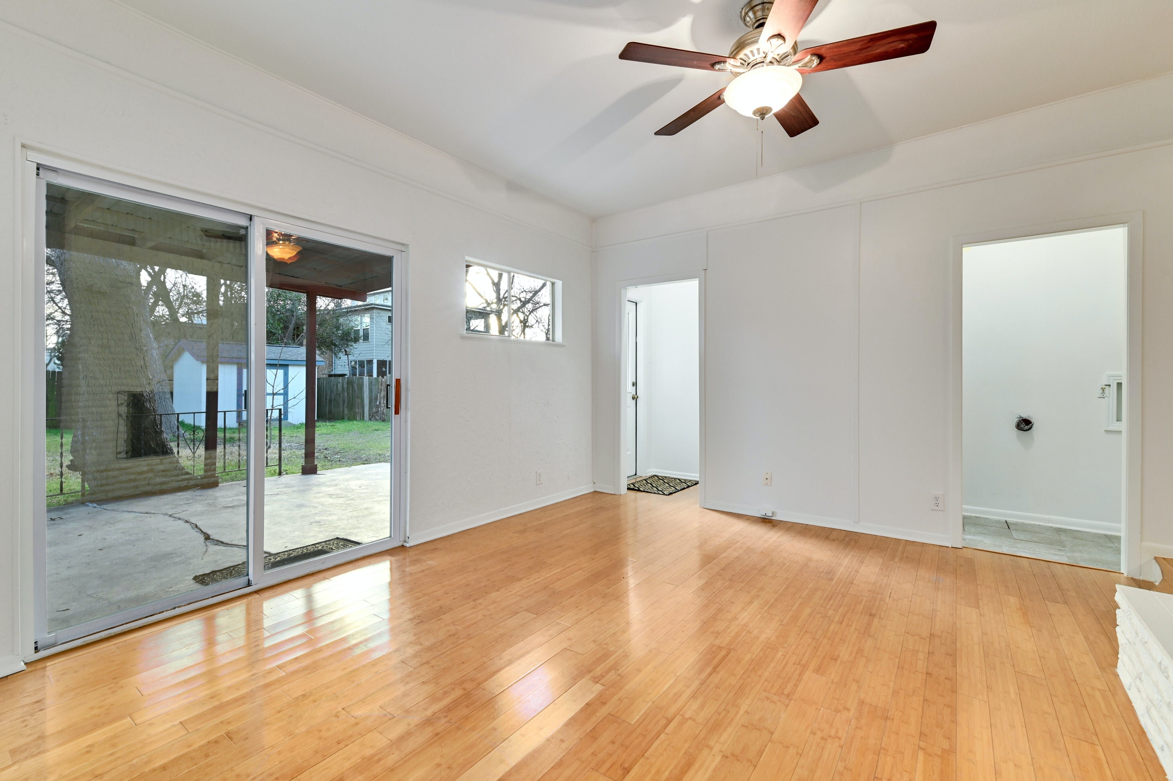 Charming 3 bed home in Austin's Crestview neighborhood