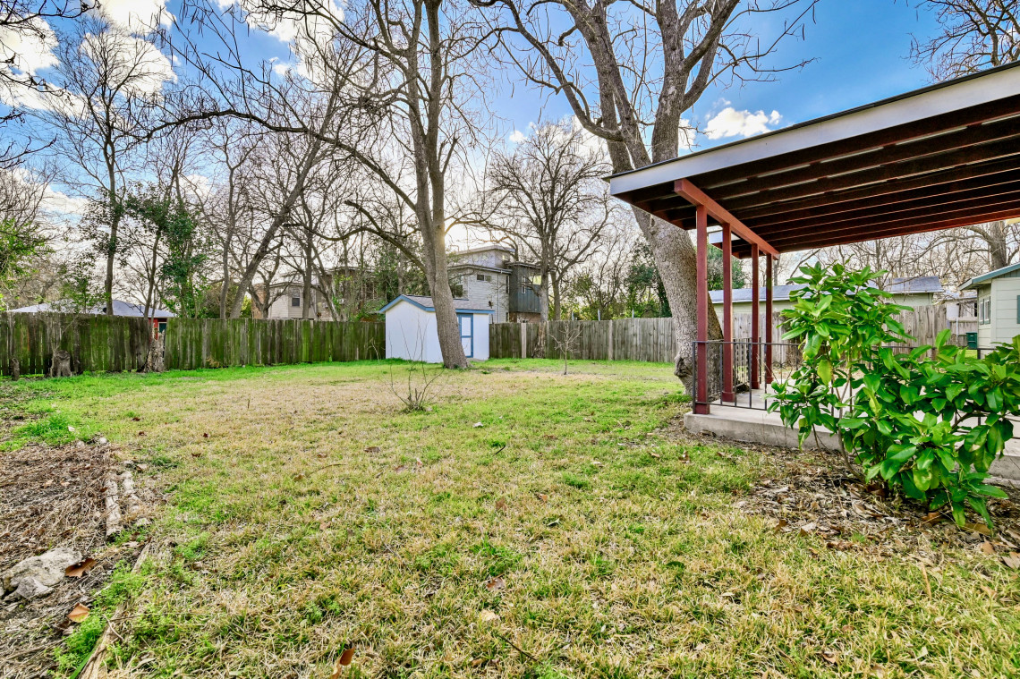 Charming 3 bed home in Austin's Crestview neighborhood