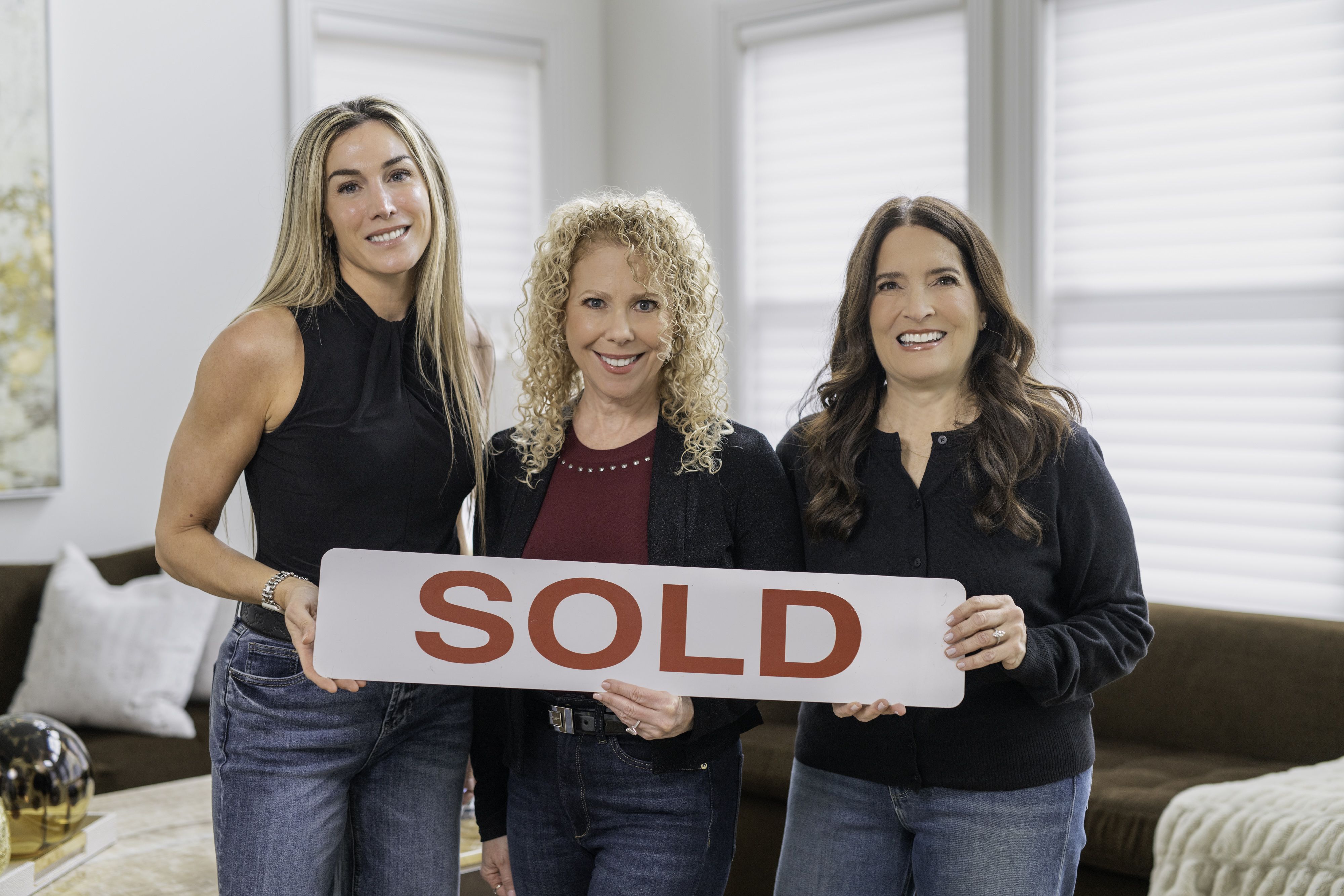 The Randi & Tracy Real Estate Team Advantage